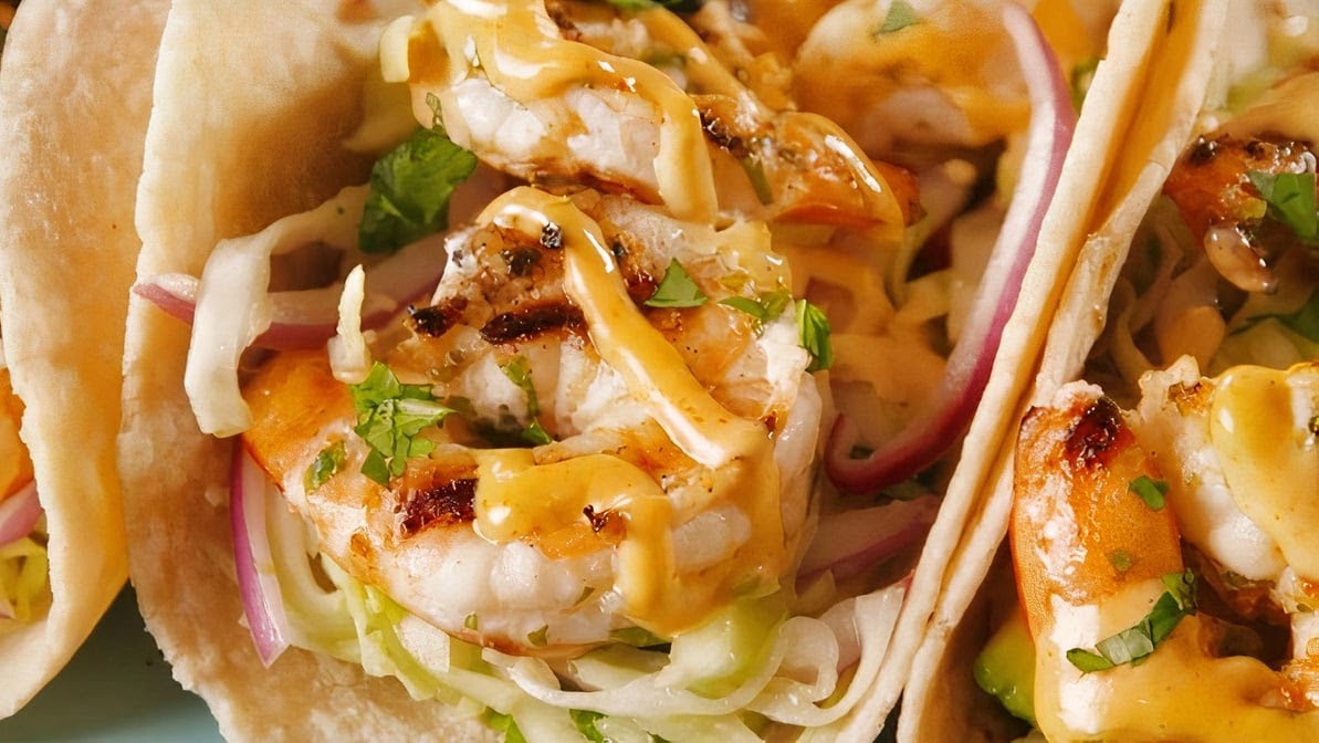 Road Runner - Greenwich - 300 South Greenwich Road, Wichita, KS